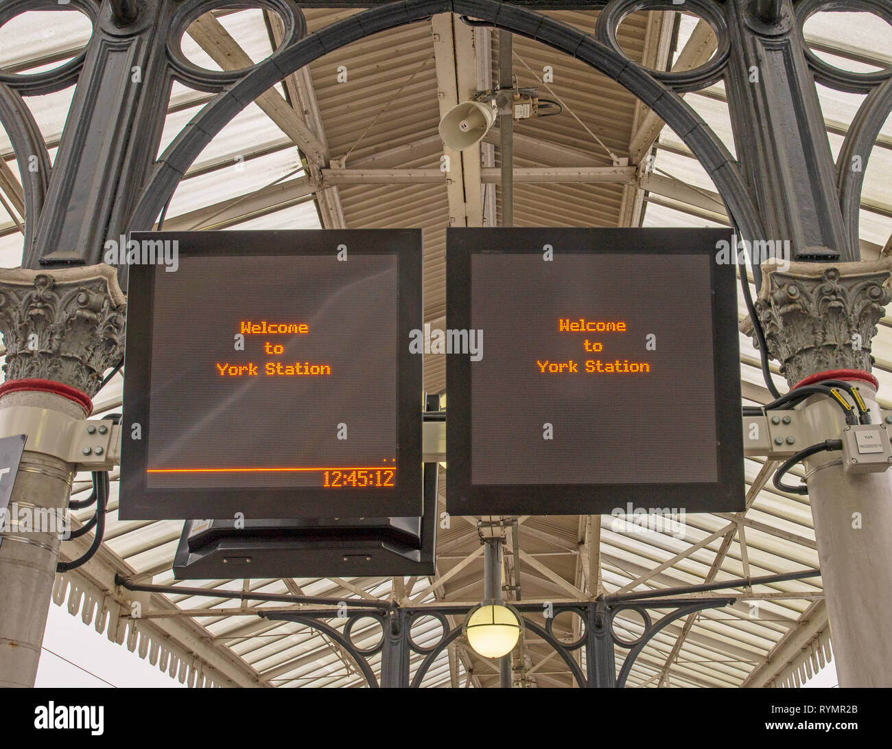 Train sign electronic hi-res stock photography and images - Alamy