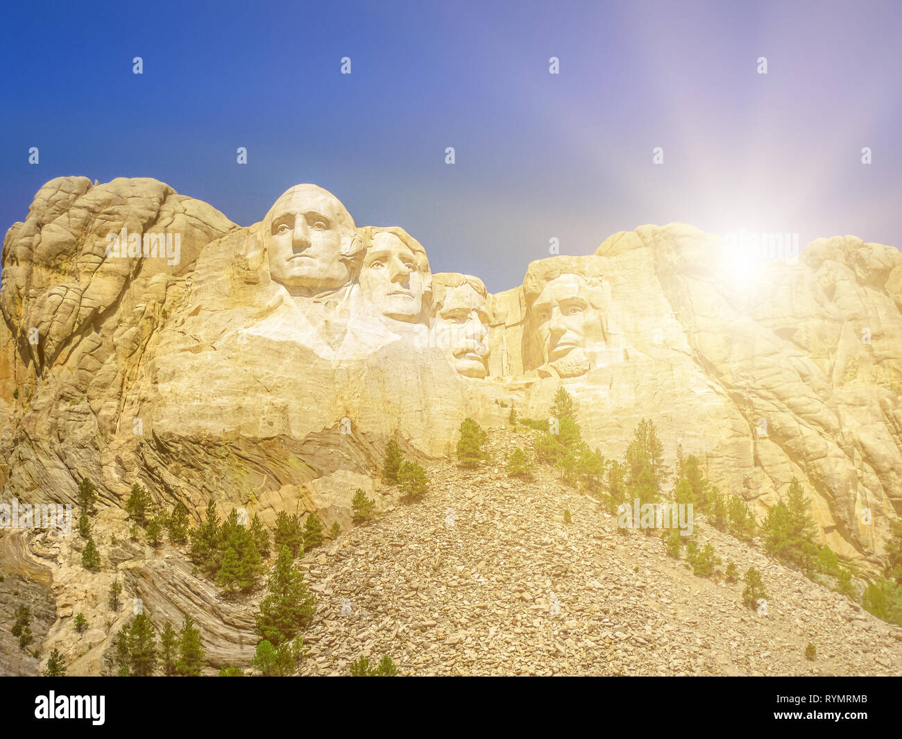 sunset light Mount Rushmore National Memorial of United States of ...