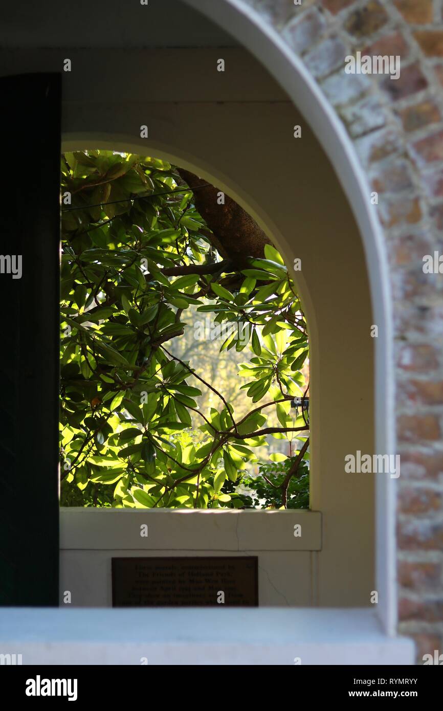 View through arched window hi-res stock photography and images - Alamy