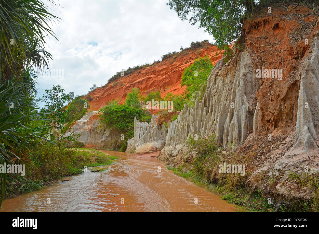 The Fairy Stream (Suoi Tien) in Mui Ne, Binh Thuan Province, Vietnam ...