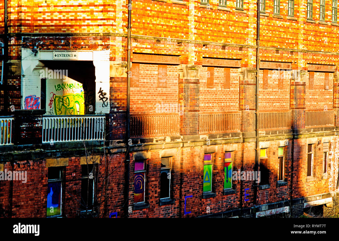 Sheffield graffiti hi-res stock photography and images - Alamy