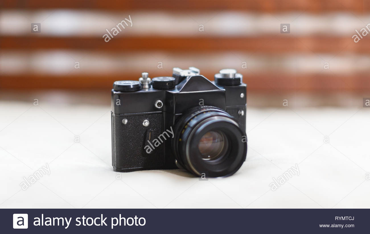 Front View Of Film Cameras Stock Photos & Front View Of Film Cameras ...