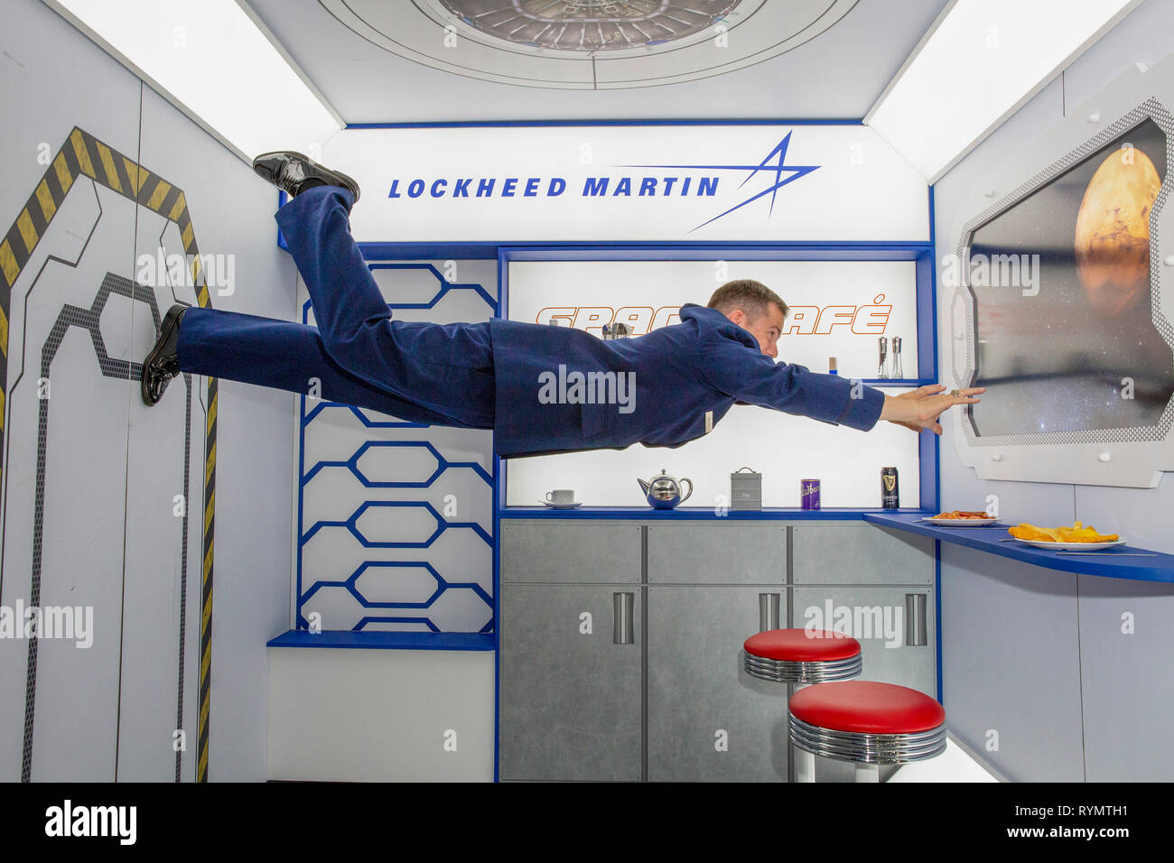 Lockheed martin logo hi-res stock photography and images - Alamy