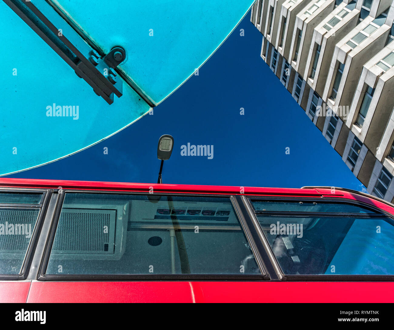 Brutalist post office hi-res stock photography and images - Alamy