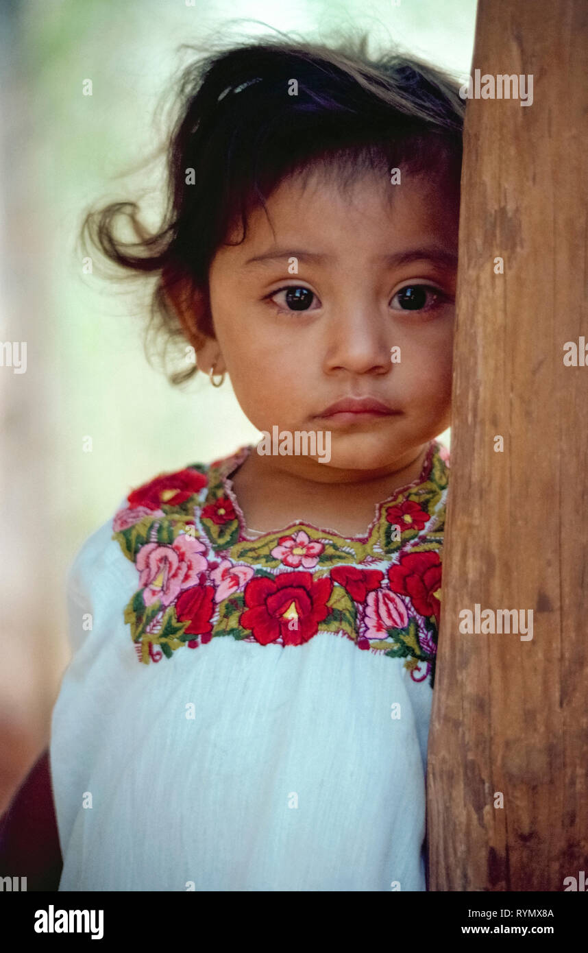 Dear maya hi-res stock photography and images - Alamy