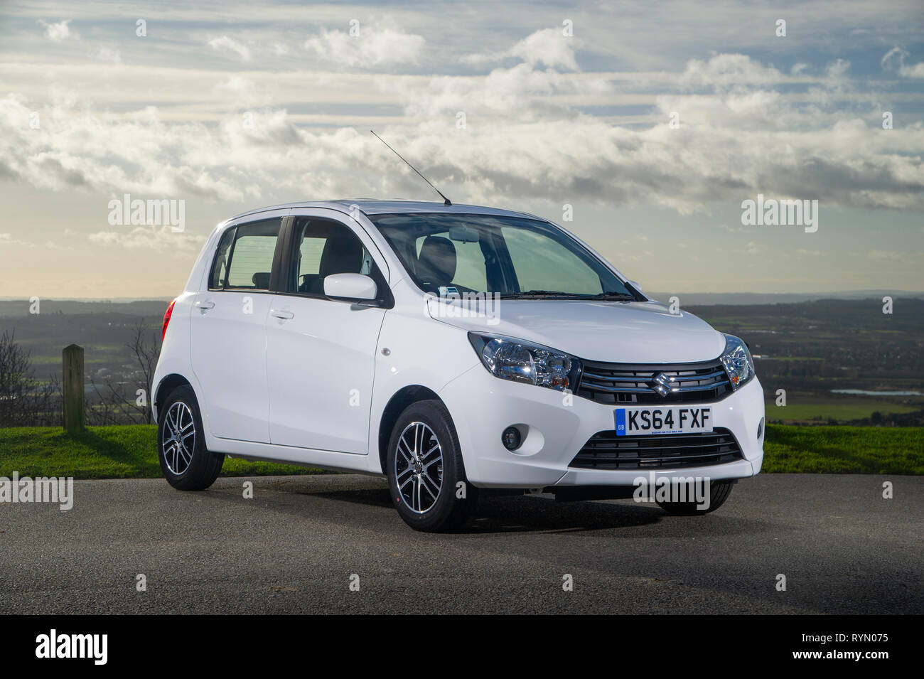 Suzuki kei car hi-res stock photography and images - Alamy