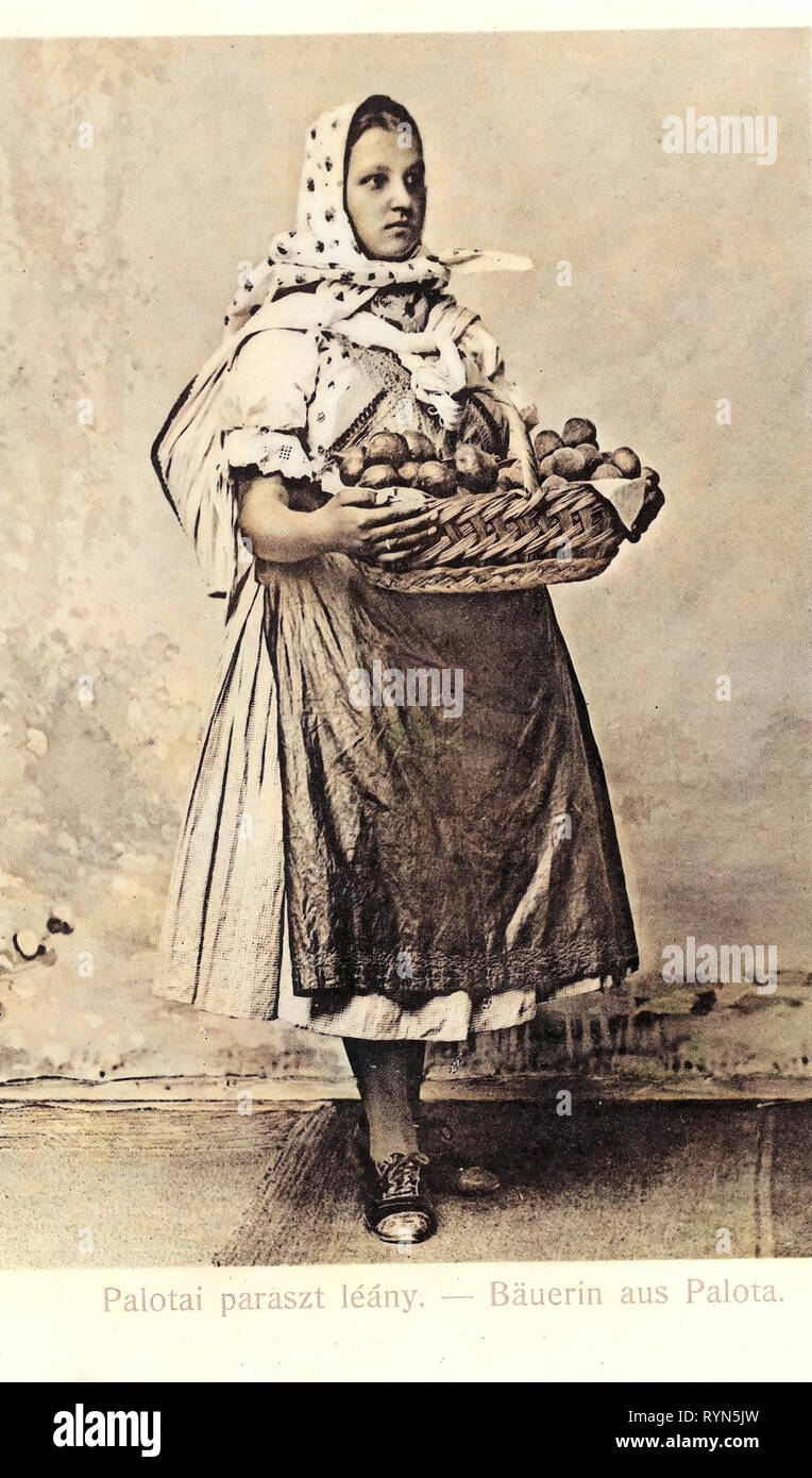 Bauerin aus palota hi-res stock photography and images - Alamy