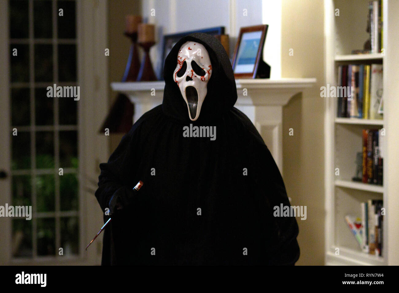 Scream Movie Mask High Resolution Stock Photography and Images - Alamy