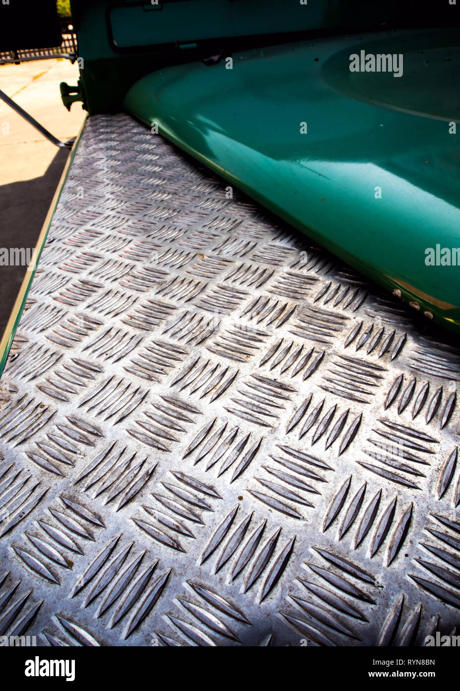 Texture of non slip metal checker plate Stock Photo - Alamy