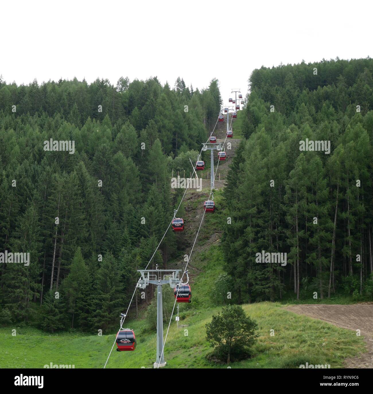 Zillertal alps cable cars hi-res stock photography and images - Alamy