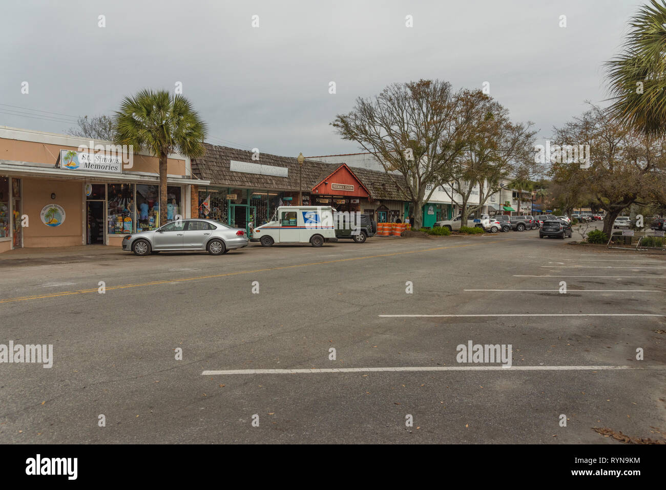 Pier Village St Simons Island High Resolution Stock Photography and ...