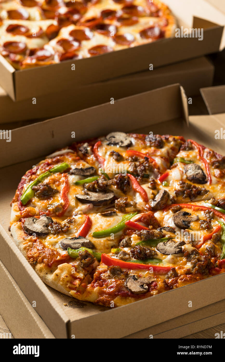 Take Out Pizza in a Box Ready to Eat Stock Photo - Alamy