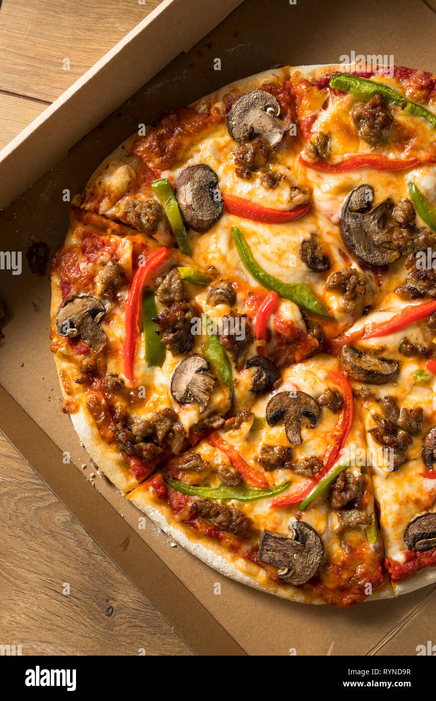 Take Out Pizza in a Box Ready to Eat Stock Photo - Alamy