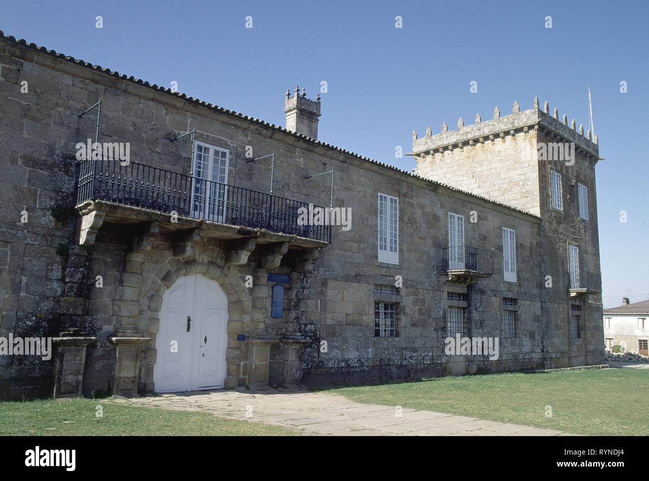 EXTERIOR-PALACIO-ENTRADA PRINCIPAL. Location: PAZO DE LA OCA. Oca ...
