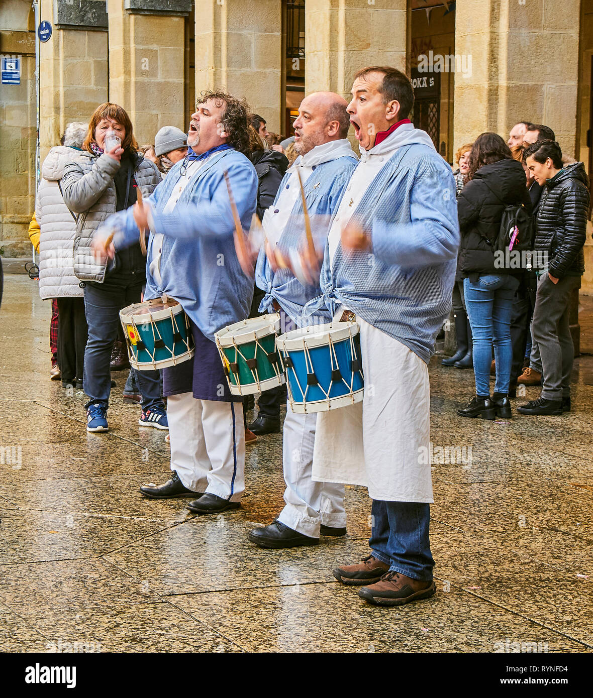 Citizens drumming at the Tamborrada, the drum parade to celebrated the ...