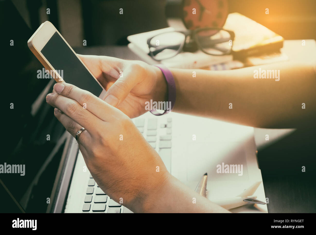 Blank empty phone screen on Global business office table Stock Photo ...