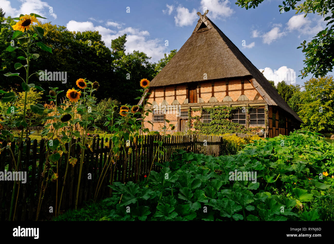 Garden old german farmhouse hi-res stock photography and images - Alamy