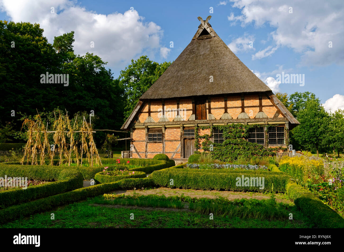 Garden old german farmhouse hi-res stock photography and images - Alamy