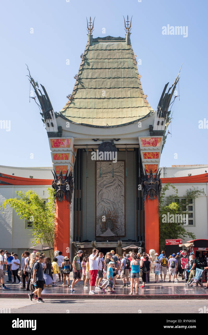 Iconic movie scenes hi-res stock photography and images - Alamy