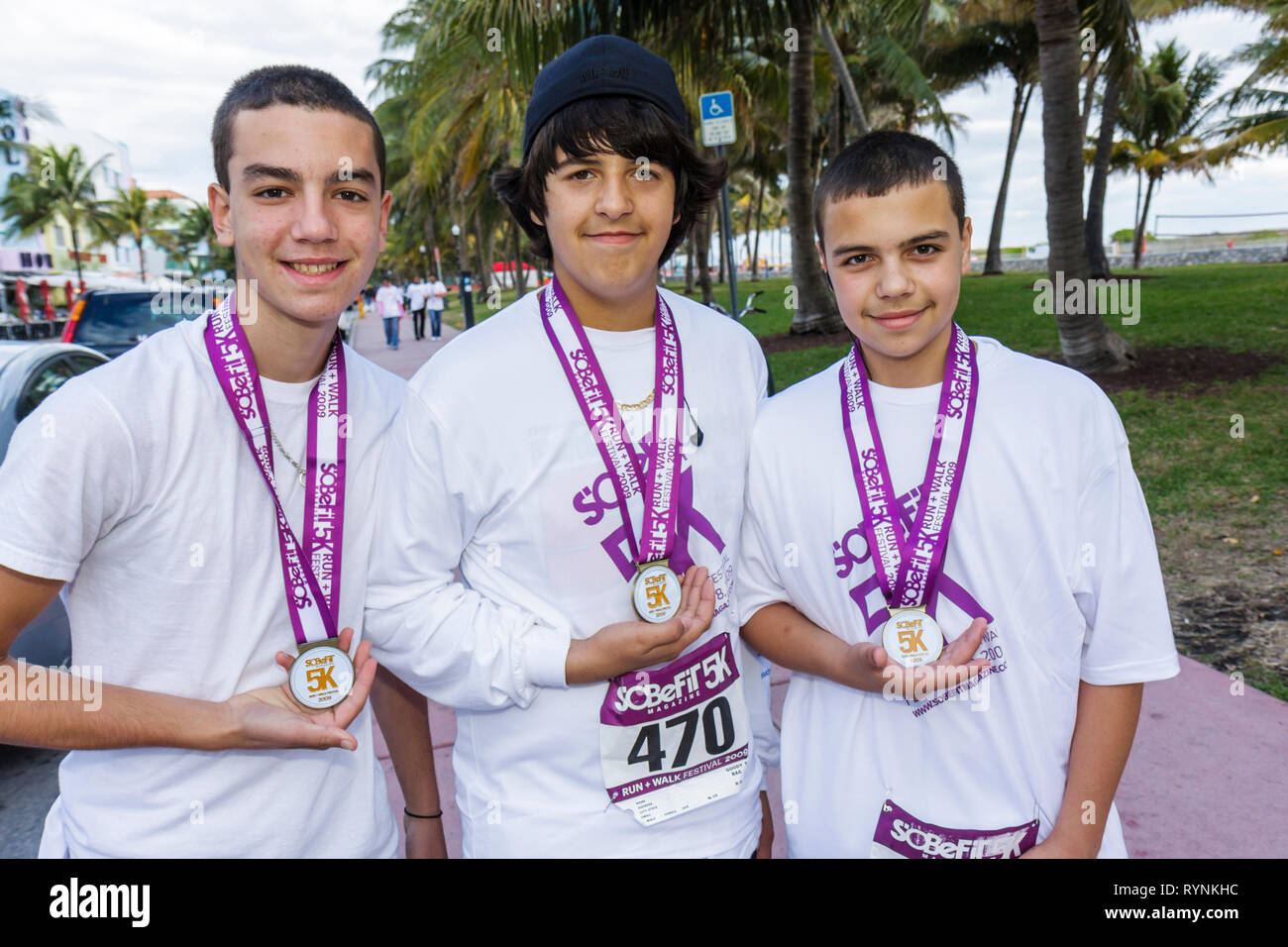 Boys fitness magazine hi-res stock photography and images - Alamy