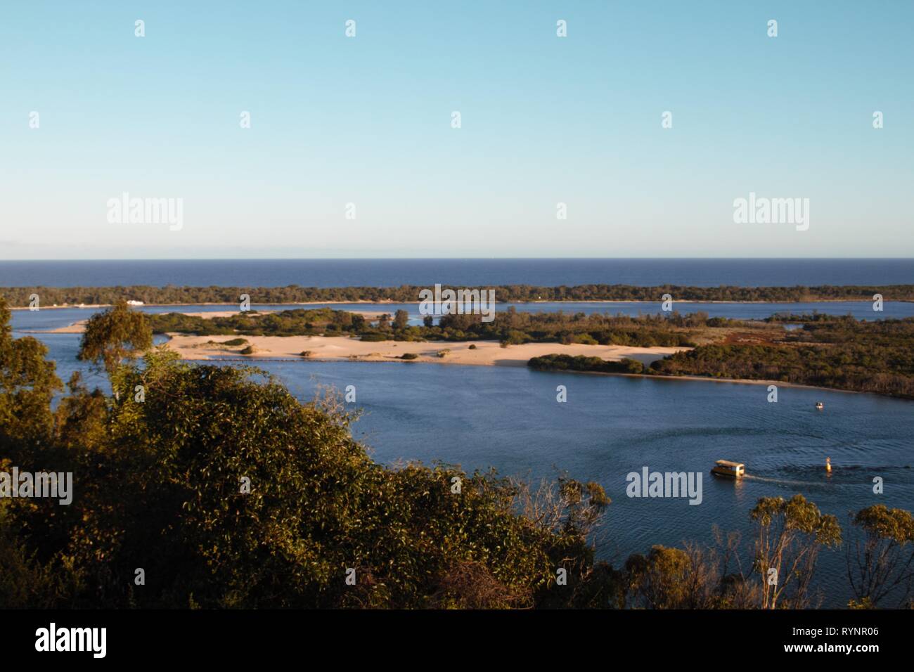 Australian tour bus hi-res stock photography and images - Alamy