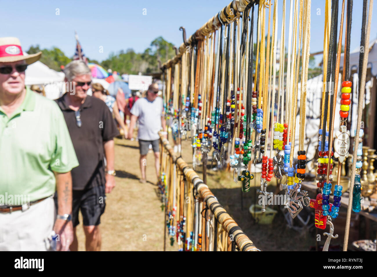 Indian bead hi-res stock photography and images - Alamy
