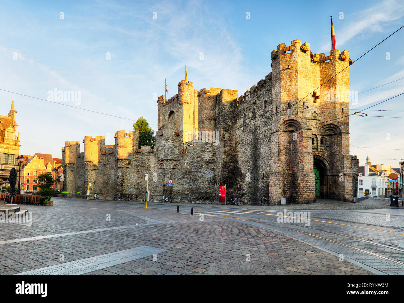 Medieval castle gravensteen hi-res stock photography and images - Alamy