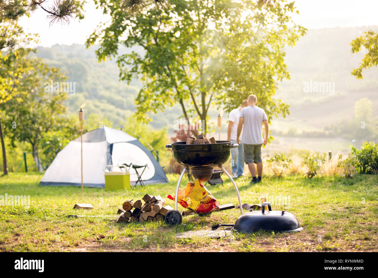 Barbecue in nature hi-res stock photography and images - Alamy