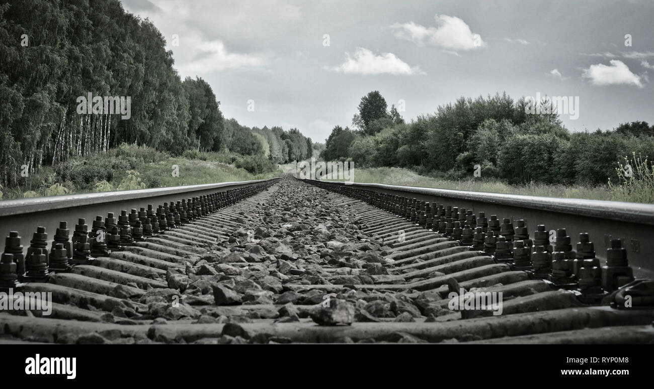 Train station 4k hi-res stock photography and images - Alamy