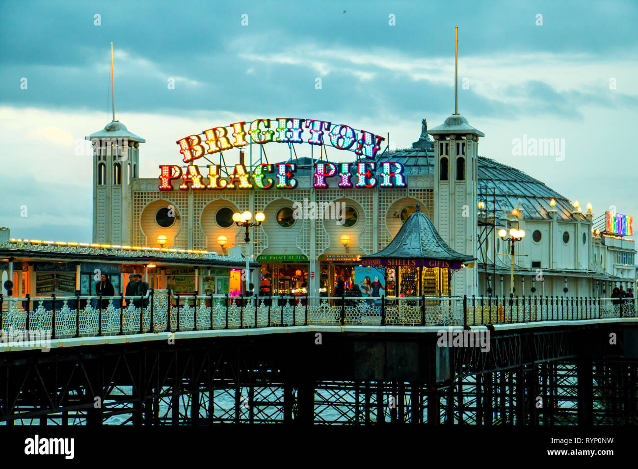Brighton palace pier night hi-res stock photography and images - Alamy