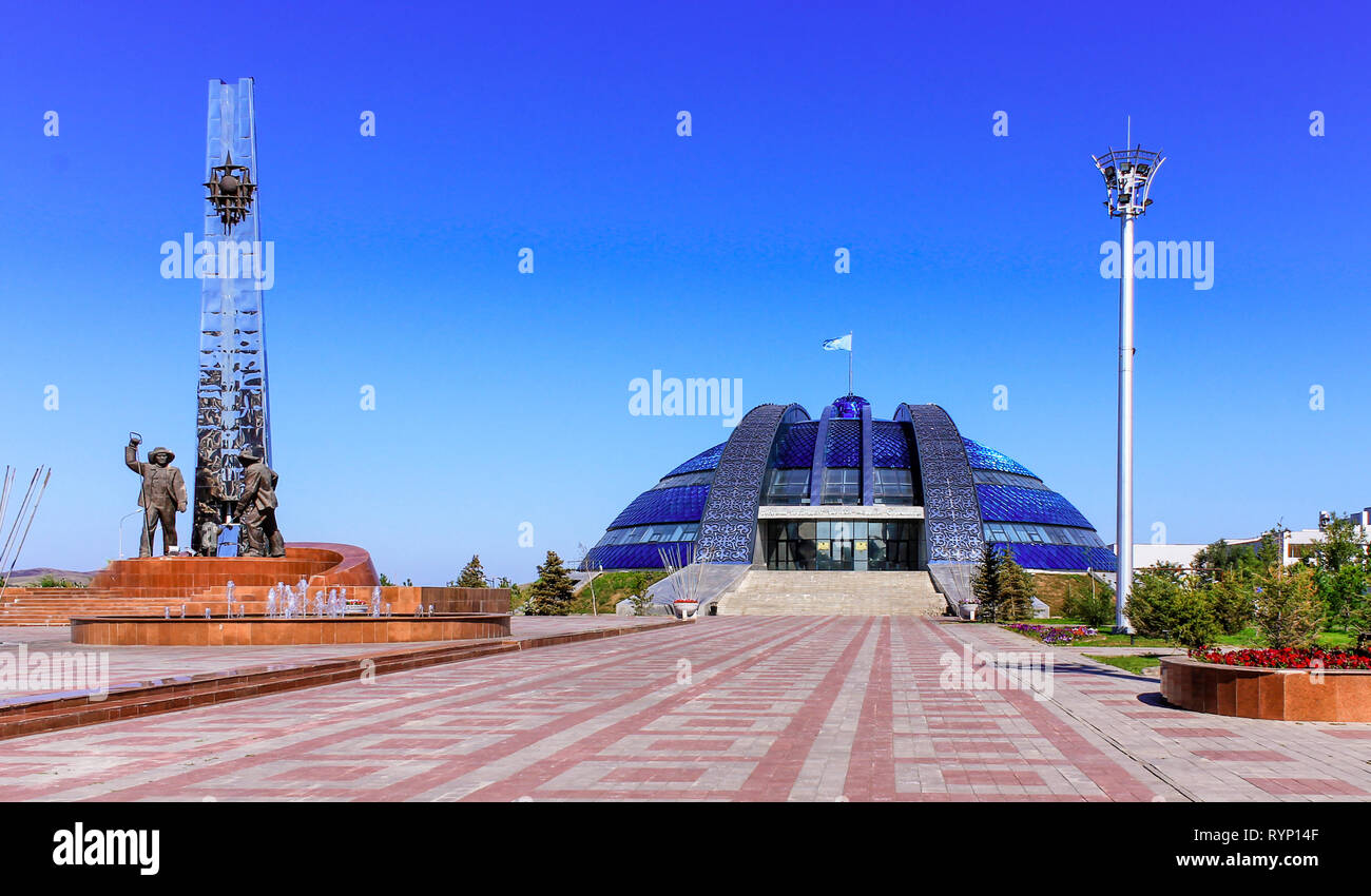 Metallurgist hi-res stock photography and images - Alamy