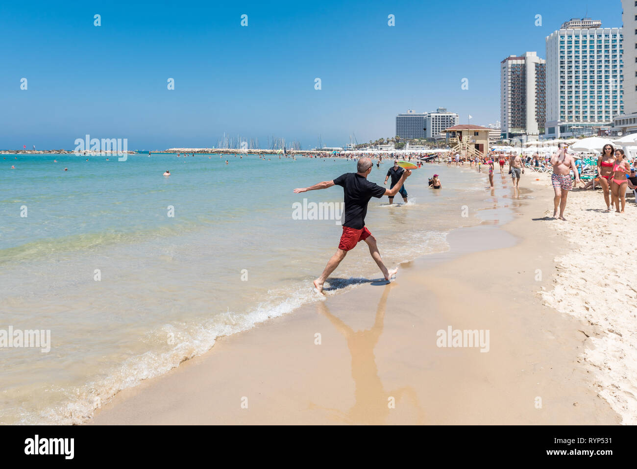 People playing matkot on the beach - april 29th 2017, Tel Aviv-Yafo ...