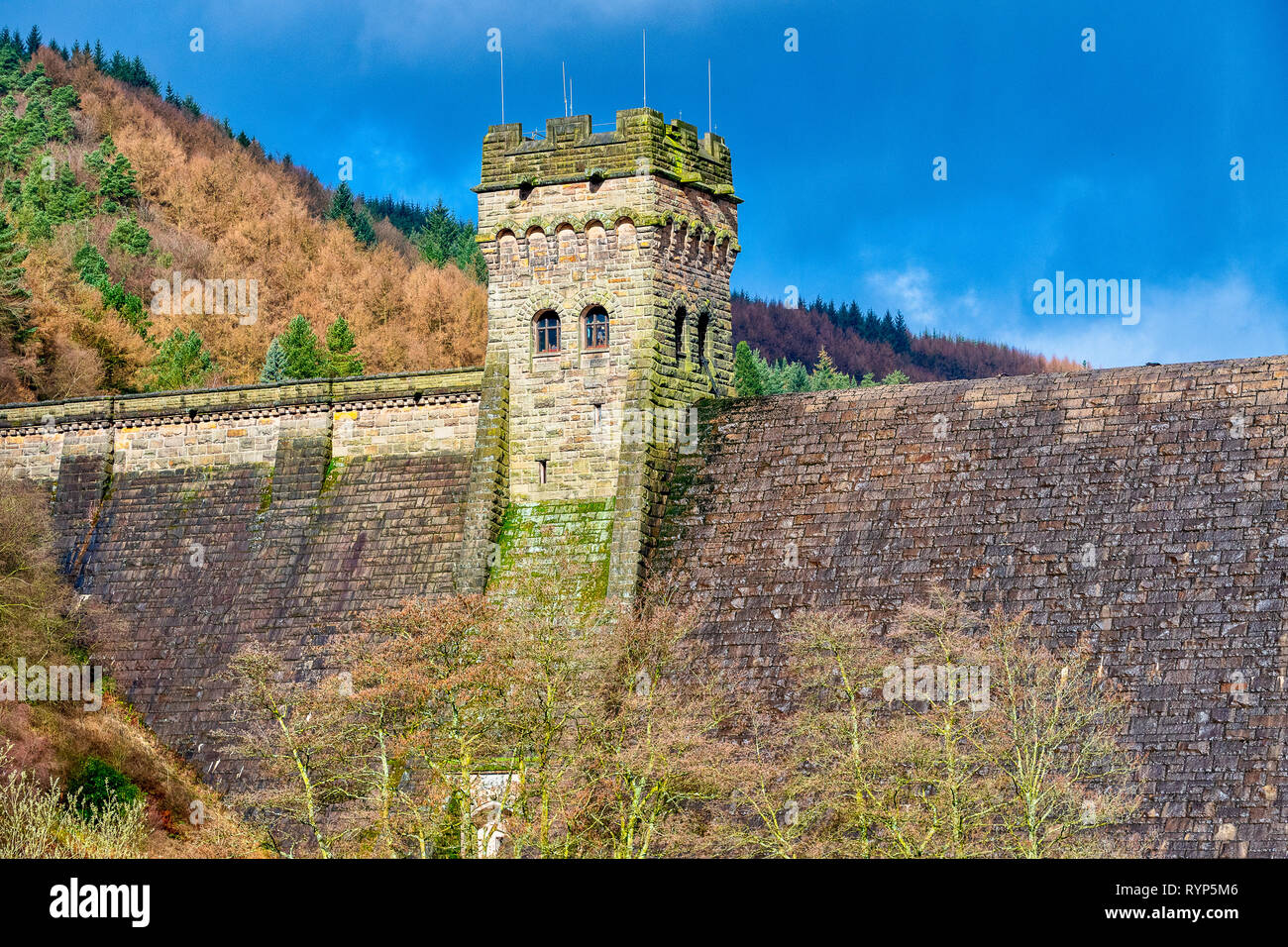 View of Derwent Dam and Reservoir, Peak District, Derbyshire, UK. This ...