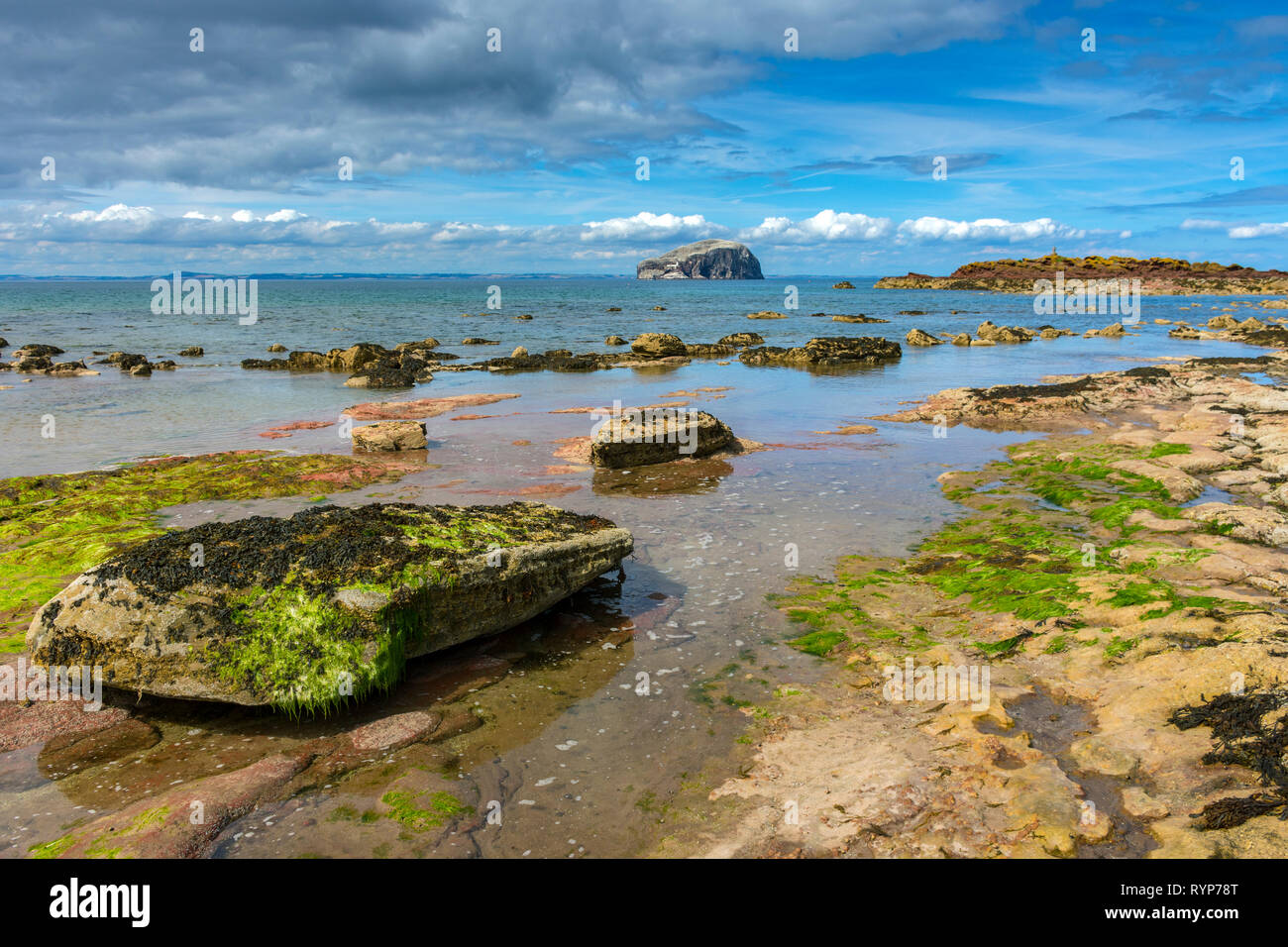 Beach and sea rocks hi-res stock photography and images - Alamy