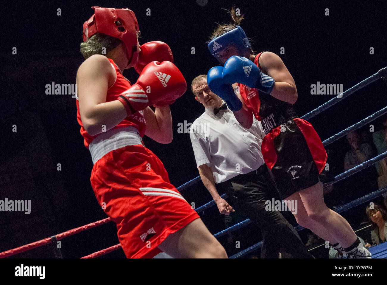 Cambridge, UK. 9th March 2019. Oxford vs Cambridge 112th Varsity Boxing ...
