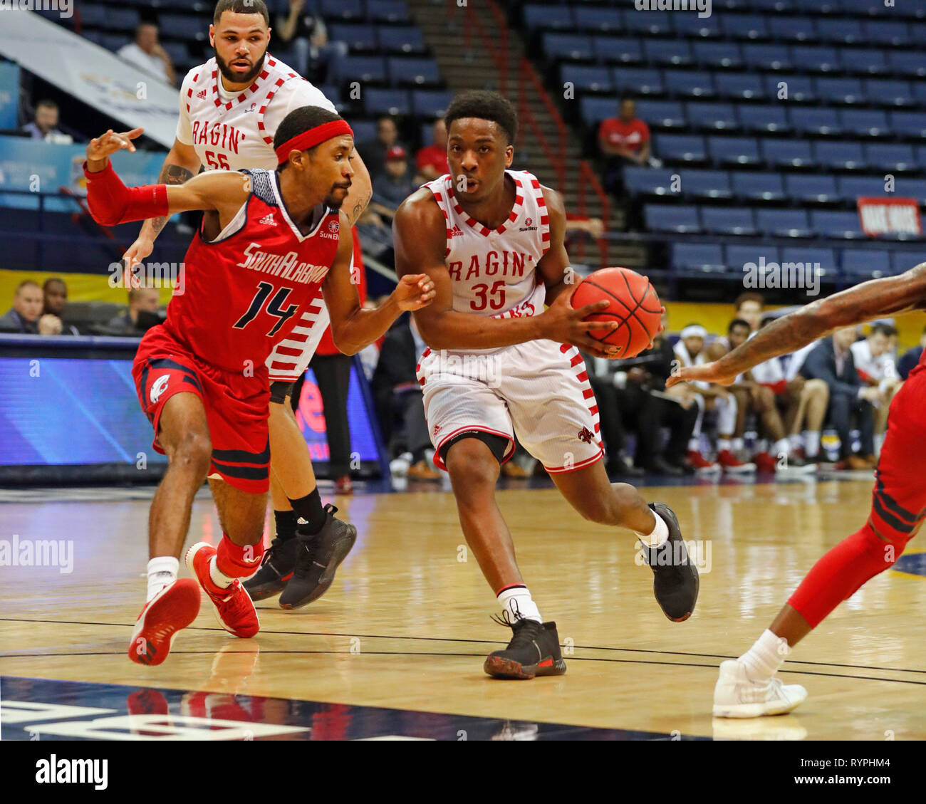 Marcus stroman hi-res stock photography and images - Alamy