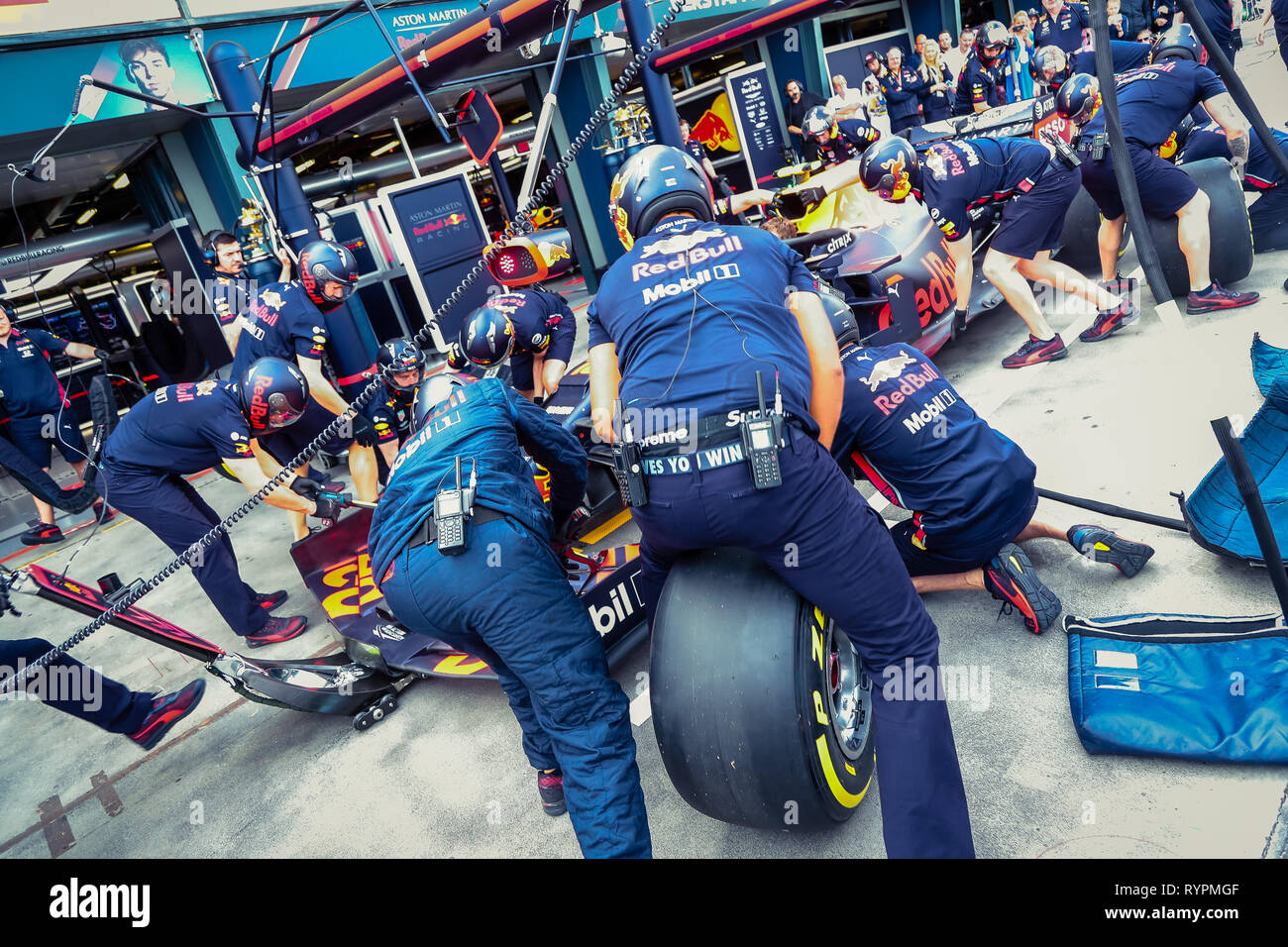 F1 Pit Crew High Resolution Stock Photography and Images - Alamy