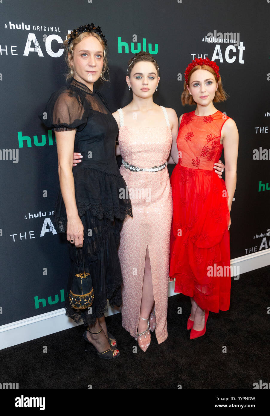 Annasophie robb hi-res stock photography and images - Alamy