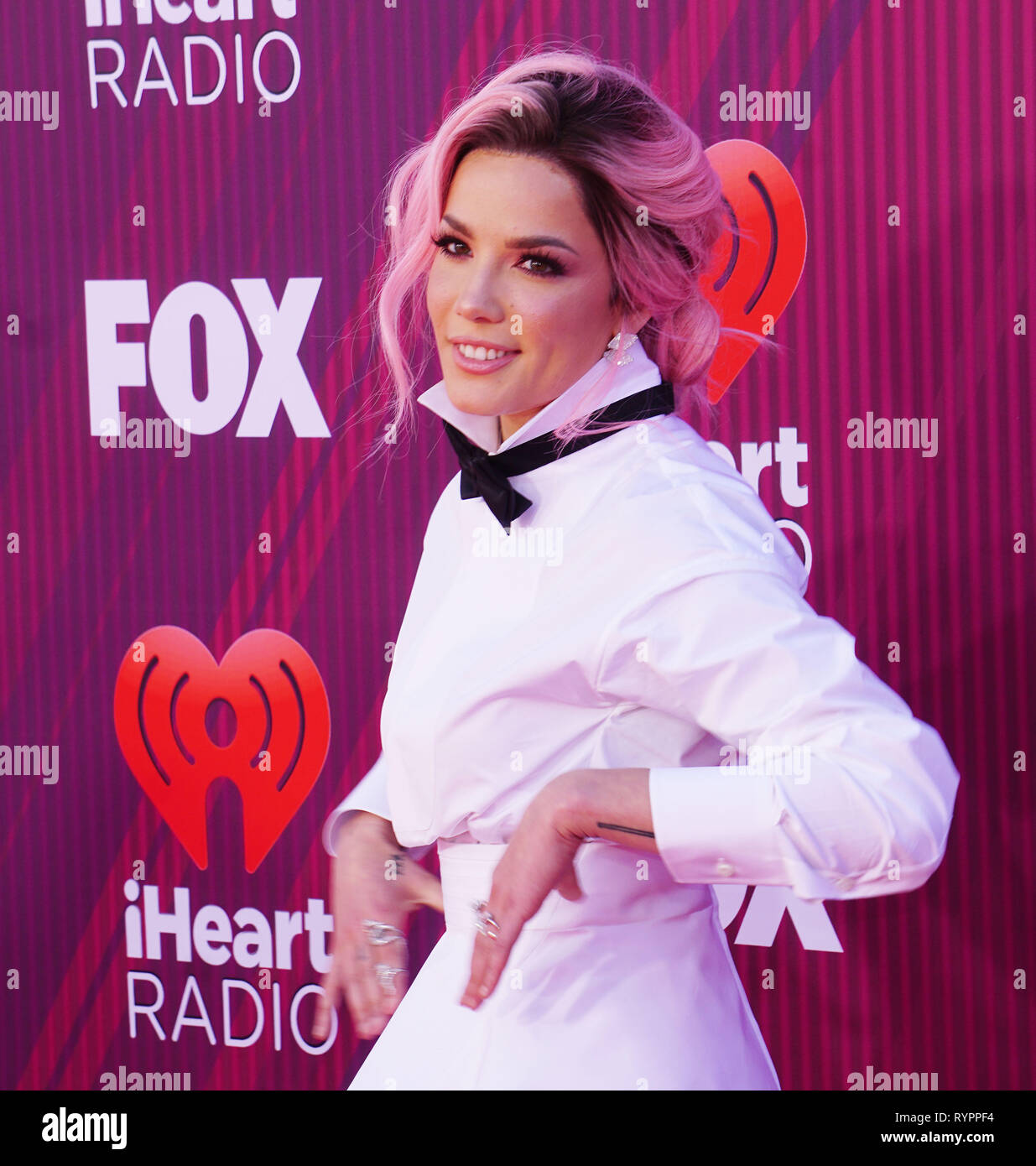 Halsey 2019 concert hi-res stock photography and images - Alamy