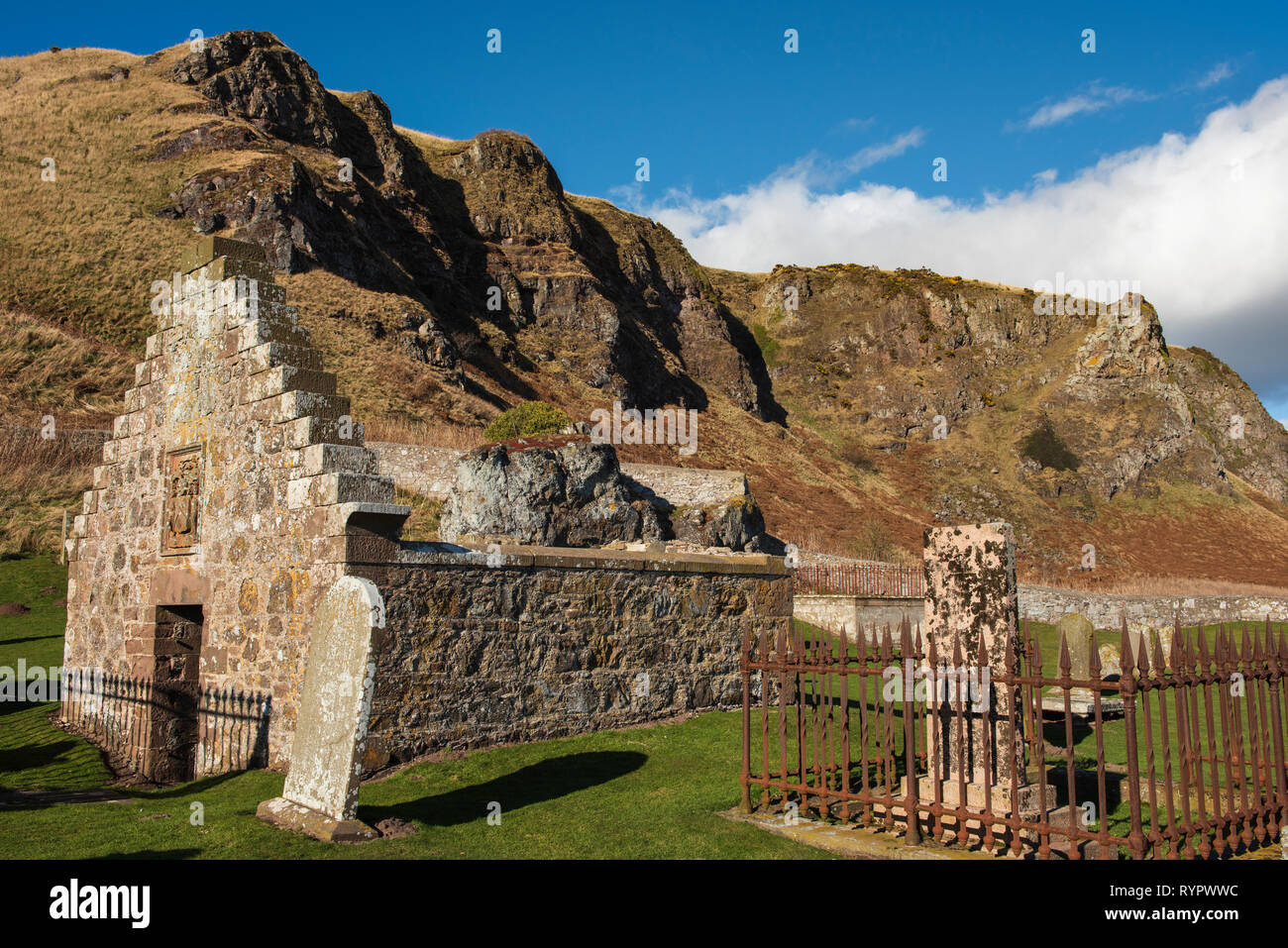 St cyrus national nature reserve hi-res stock photography and images ...