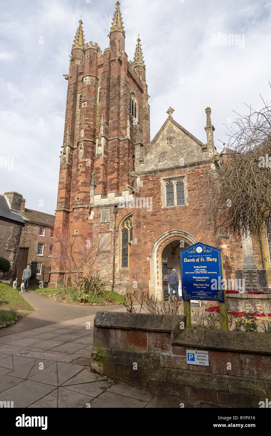 Parish church of totnes hi-res stock photography and images - Alamy