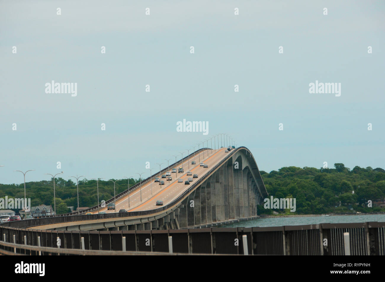 Newport beach bridge rhode island hi-res stock photography and images ...