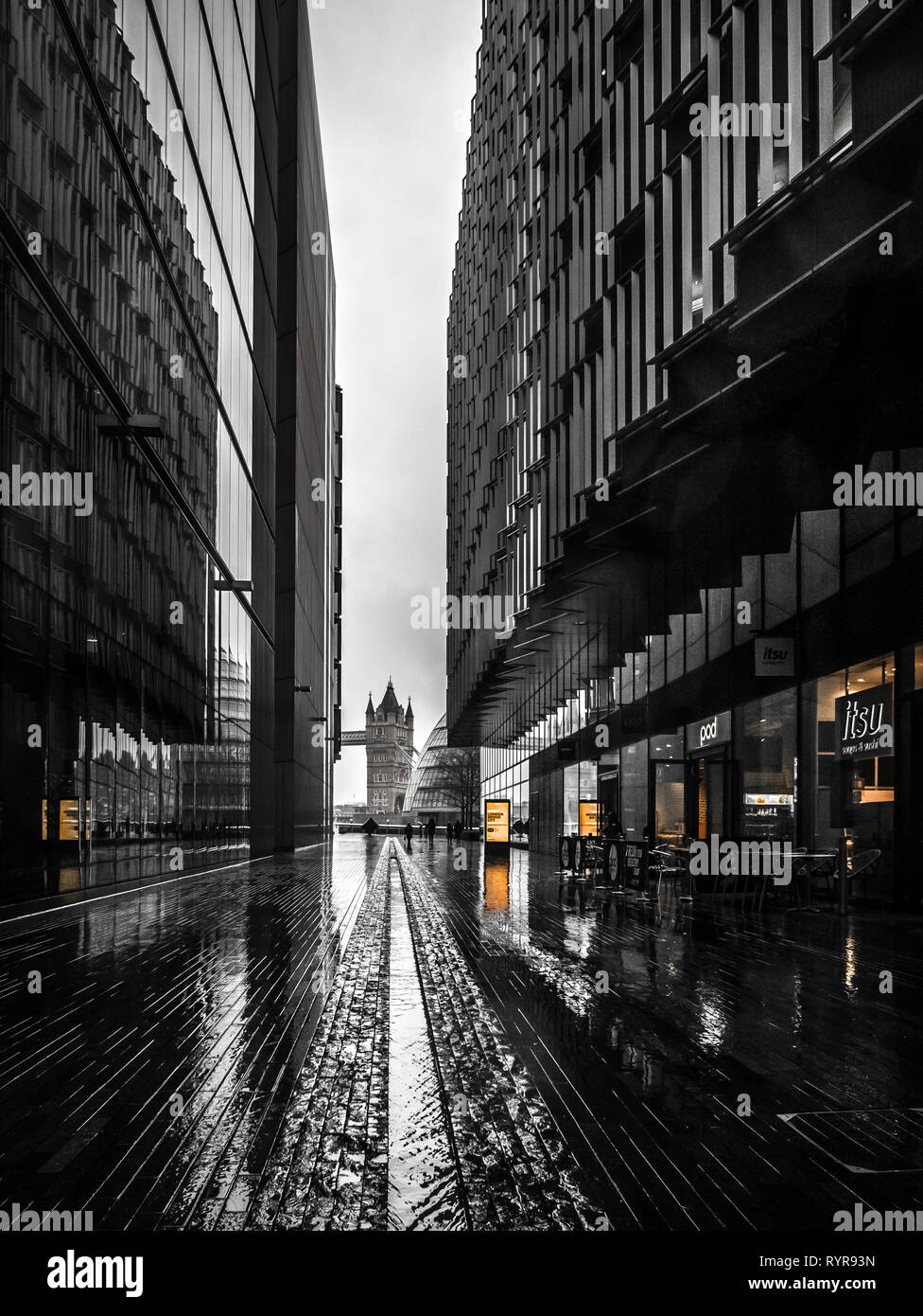 More London Riverside Stock Photo - Alamy