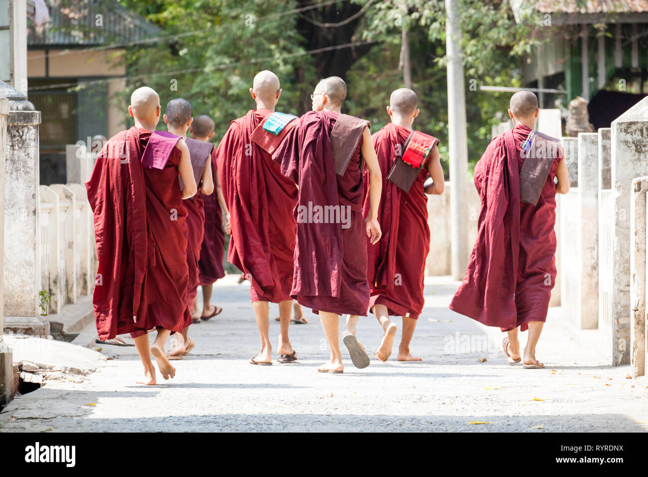 Myanmar monastery hi-res stock photography and images - Alamy