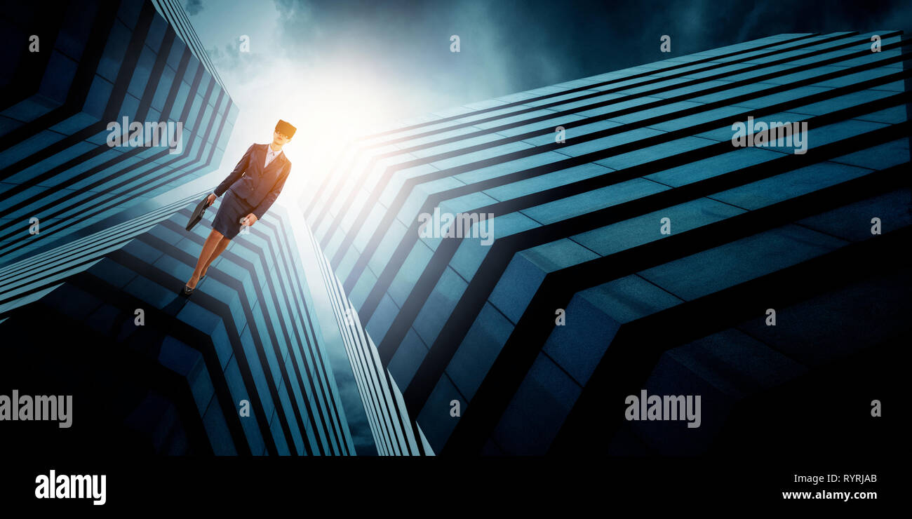 Using mixed reality hi-res stock photography and images - Alamy