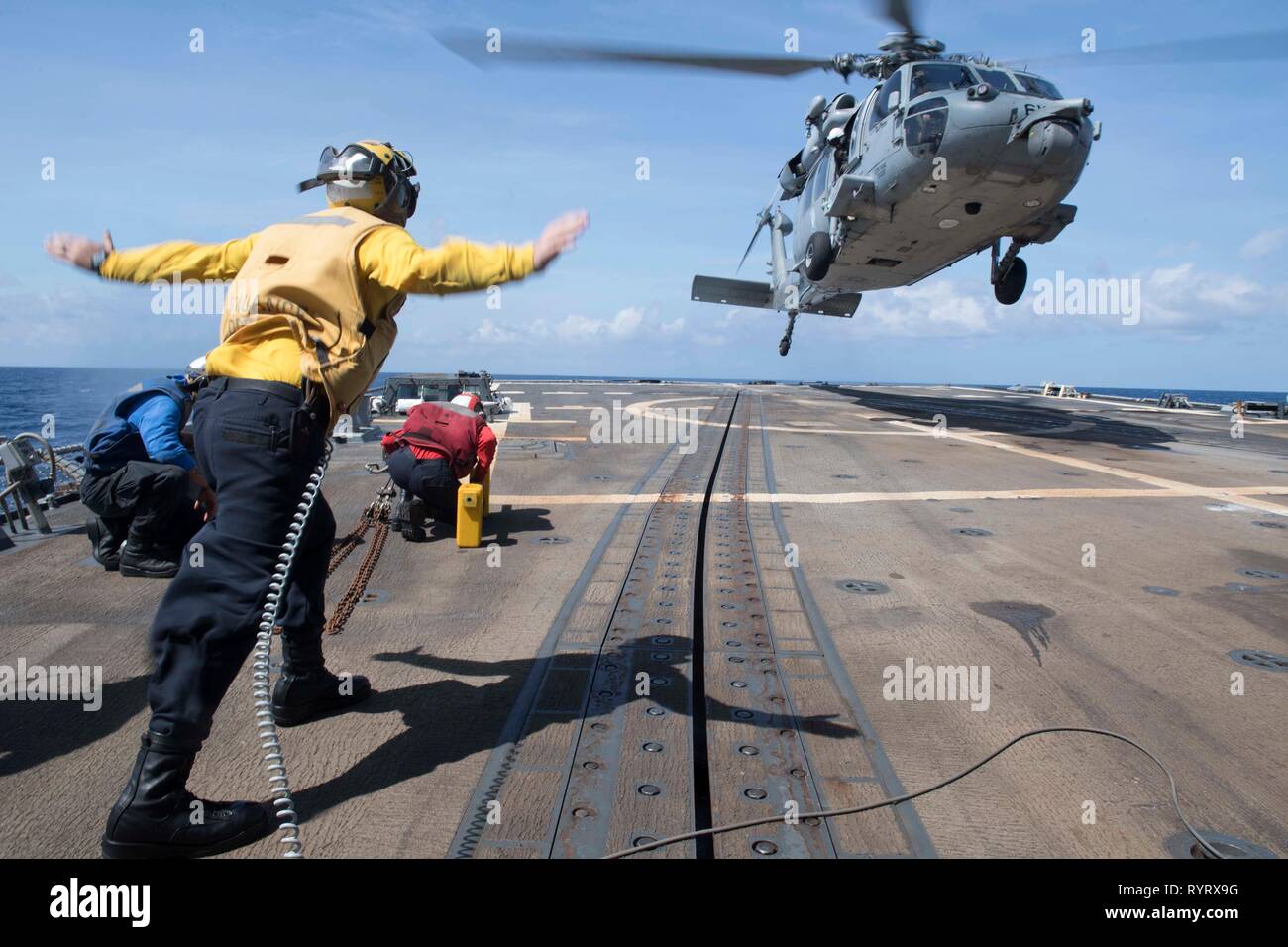 Spruance class destroyer hi-res stock photography and images - Alamy