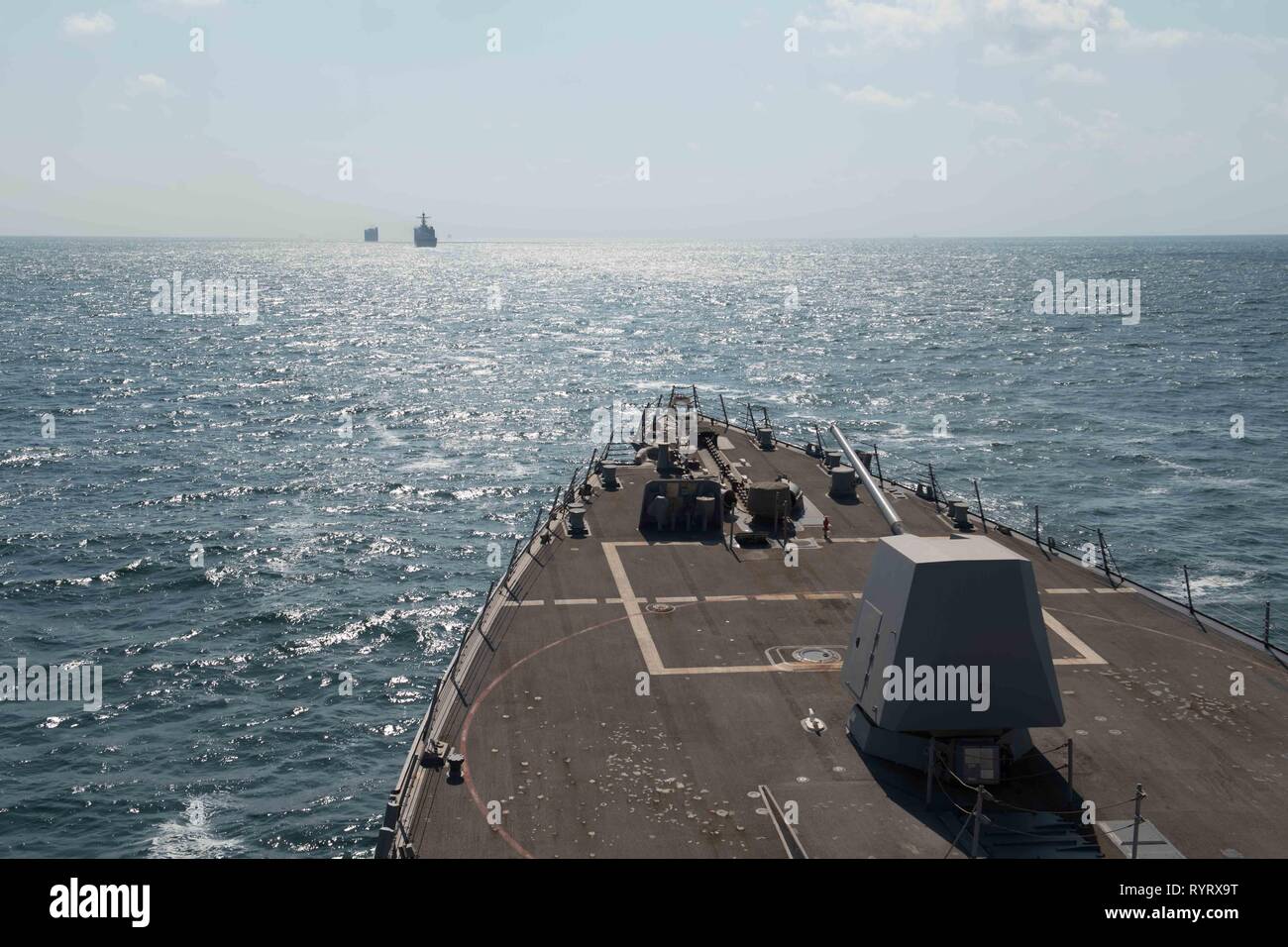 Strait of hormuz transit hi-res stock photography and images - Alamy