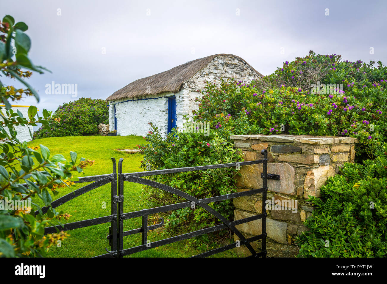 Malin house hi-res stock photography and images - Alamy