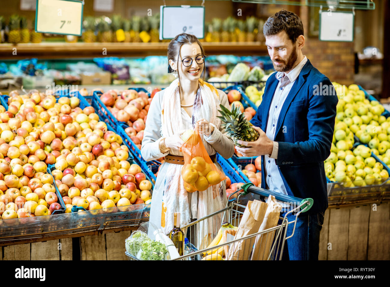 Buying together vegetables hi-res stock photography and images - Alamy