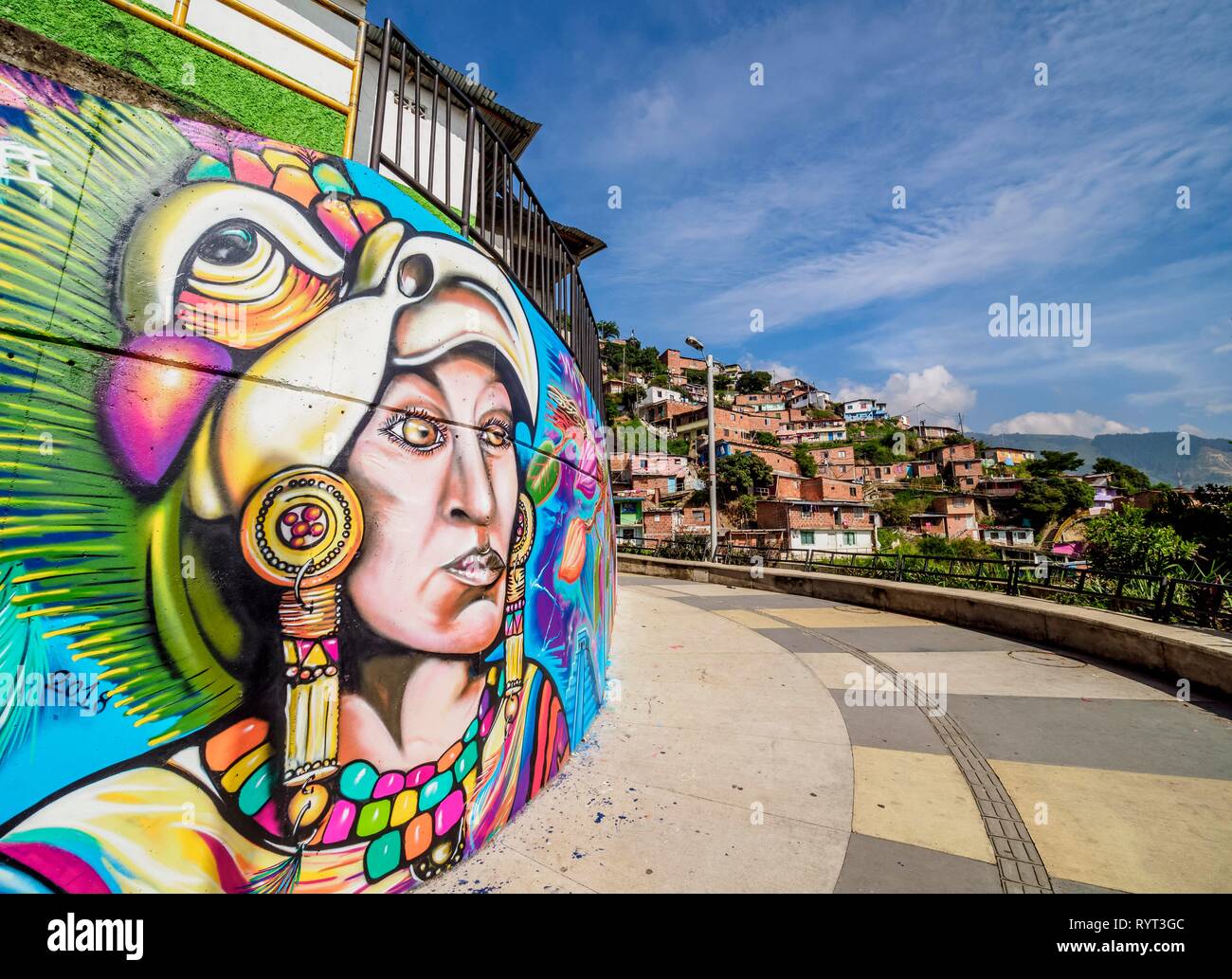 Colourful colombia graffiti hi-res stock photography and images - Alamy